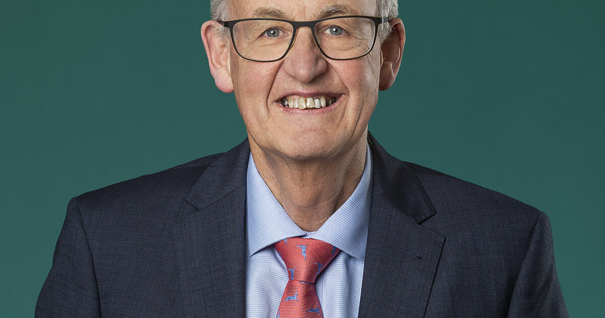 Maddocks | Peter Francis